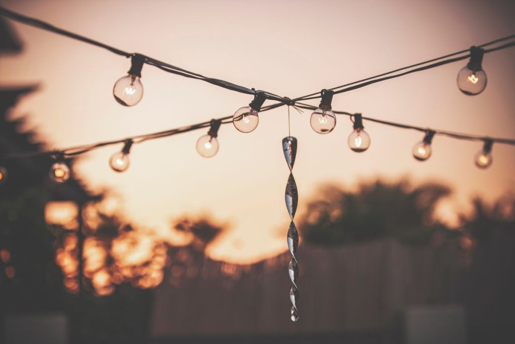 How to Hang Festoon Lights? - Garden Lighting | LED Lighthouse